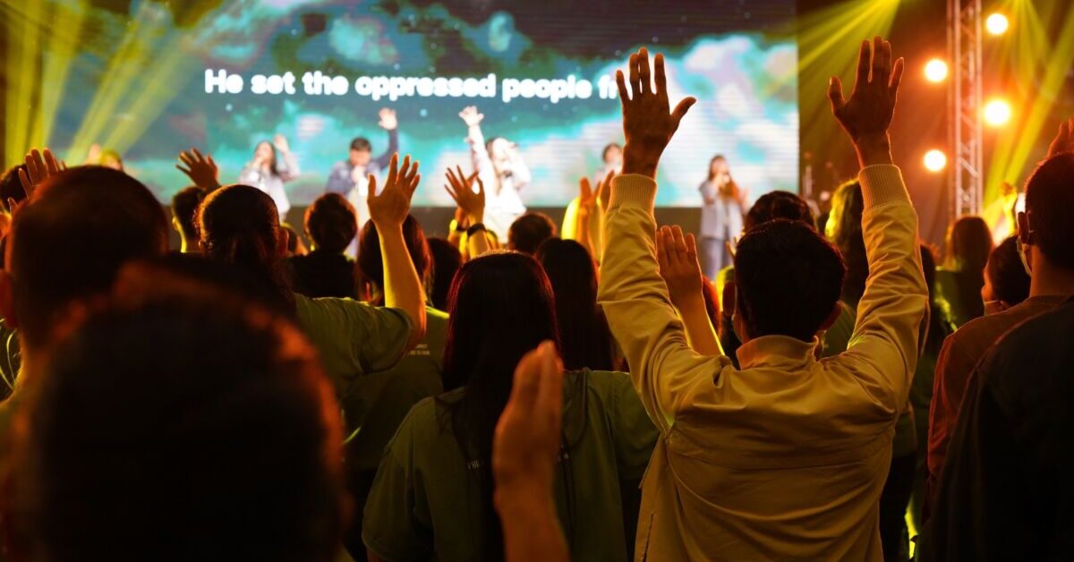 New Year, New Life: Gen Z Responds to the Gospel in Dallas ...